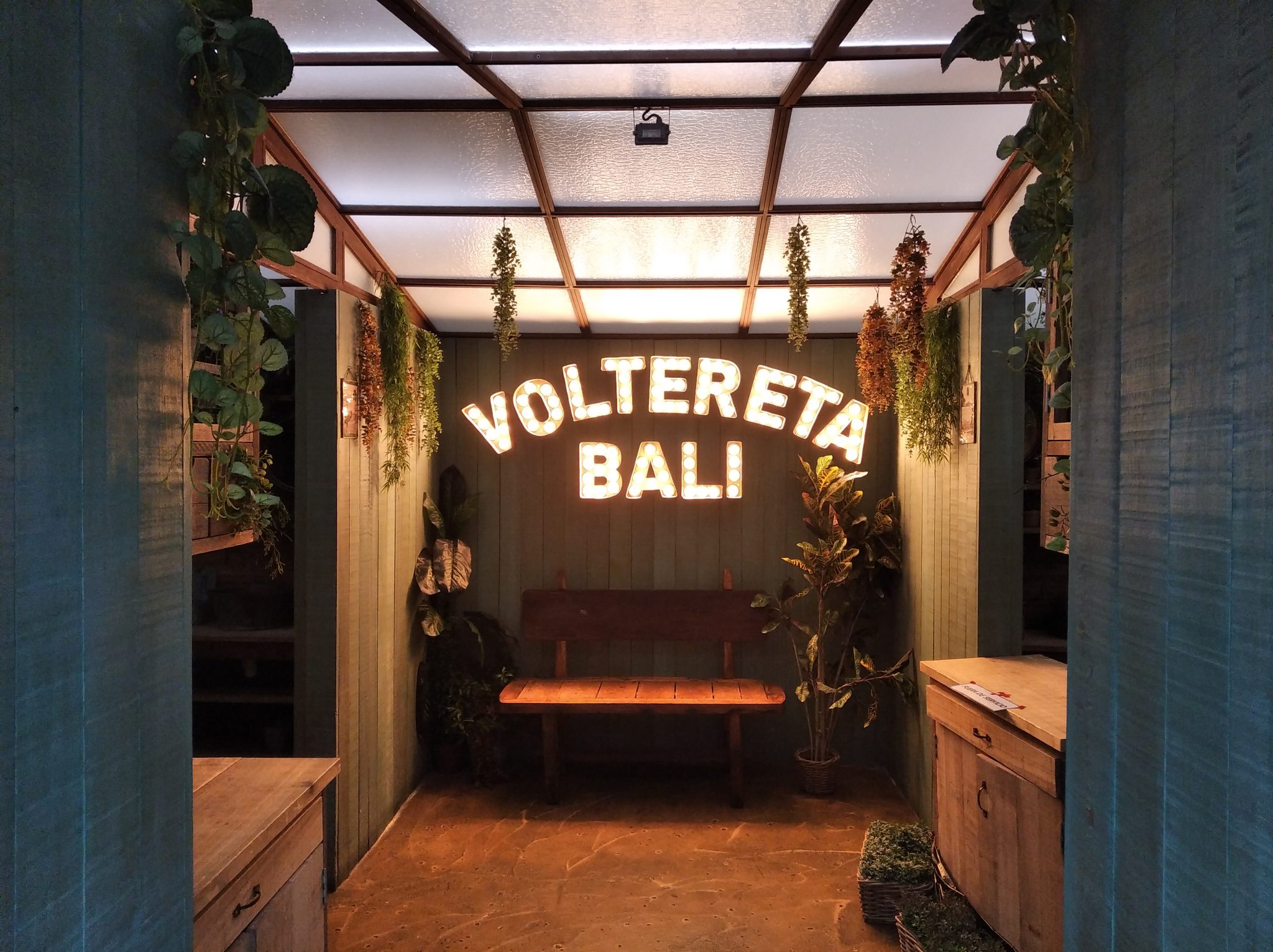 Restaurante VOLTERETA / Bali – MAQ OBRAS REFORMAS INTEGRALES